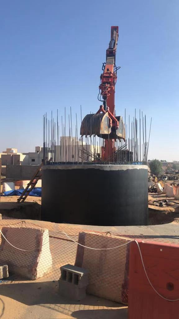 Km Series Telescopic Boom Excavator Clamshell Bucket For Max Depth Soil ...