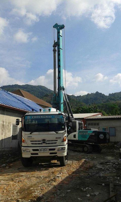Hydraulic Rotary Pile Foundation Drill Rigs , 80 kN crowd pressure ...