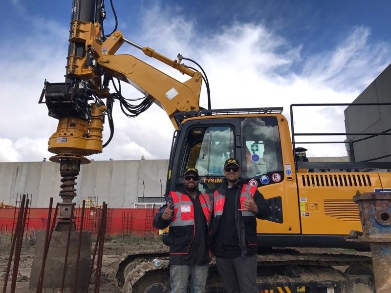 Yellow Hydraulic Piling Rig , Max. Transport Weight 24T KR50A Rotary ...