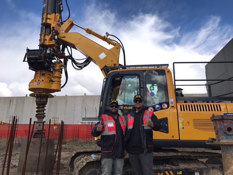 Yellow Hydraulic Piling Rig , Max. Transport Weight 24T KR50A Rotary ...